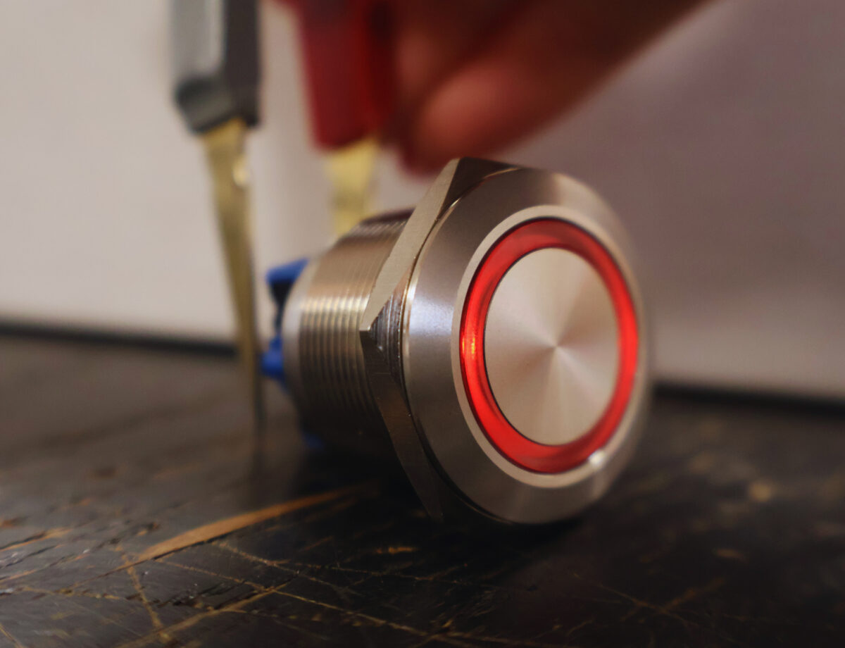 The Ultimate Guide to Choosing the Right Anti-Vandal Switch